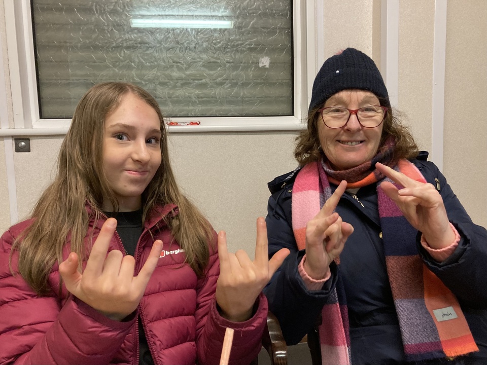 No gang signs…..I’m kidding! | Mistert1ckle | Blipfoto