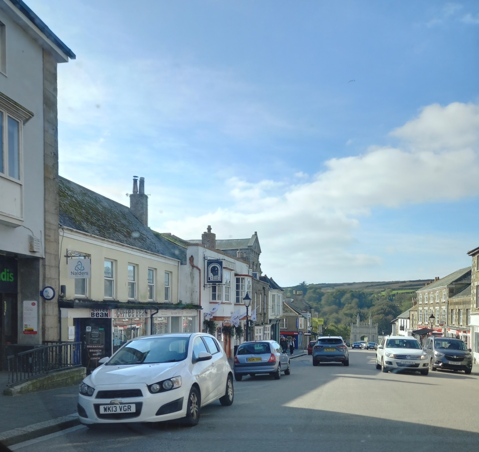 Helston. | questa | Blipfoto