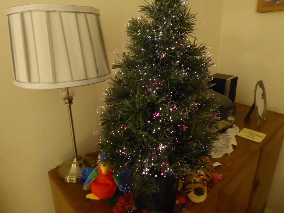 My Mum's old sparkly tree. | MH | Blipfoto