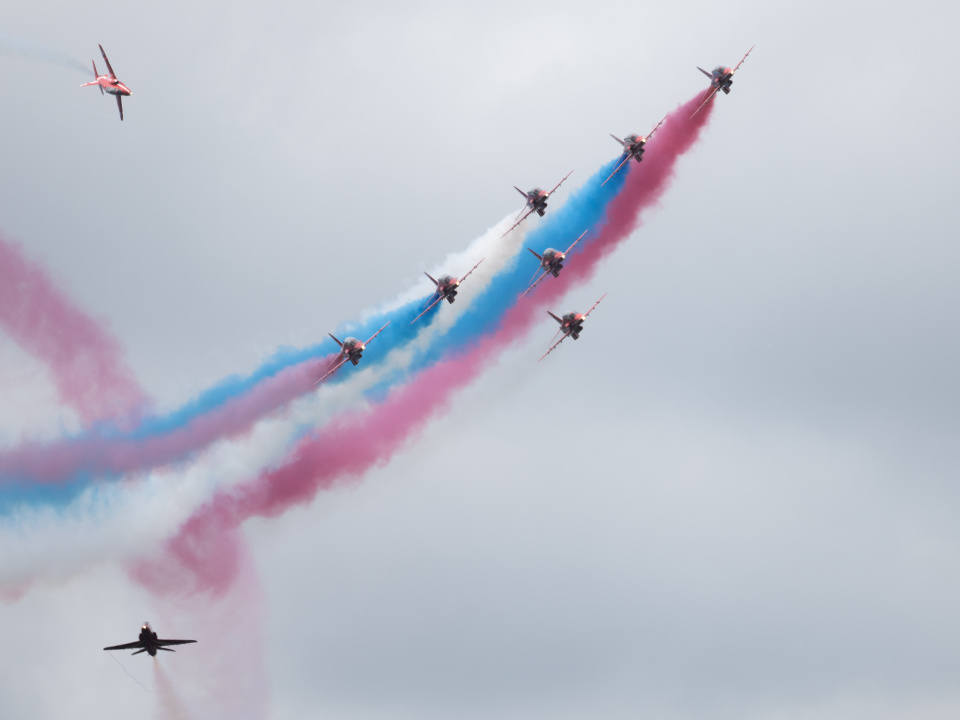 Red Arrows | LooseCanon | Blipfoto