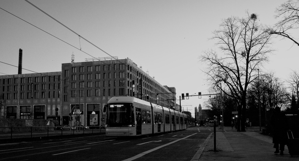 cold morning in Berlin | magi | Blipfoto