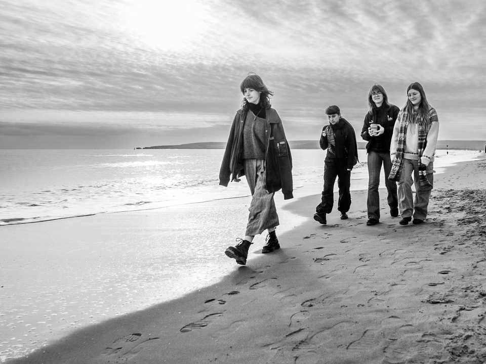 Beach Walkers | AH14 | Blipfoto