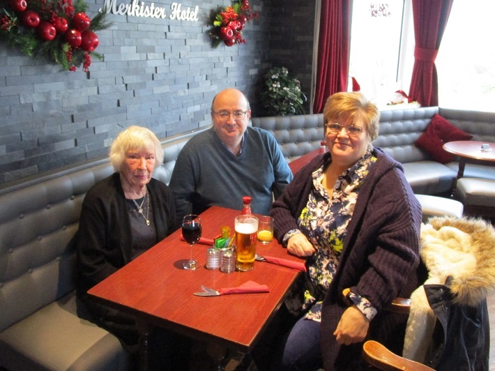 CATI | EllyJay | Blipfoto