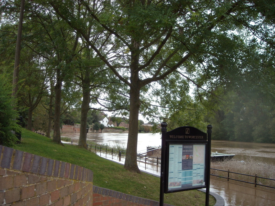 Riverside walk? | JS | Blipfoto