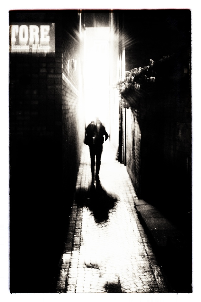 Walking home | Stooged | Blipfoto