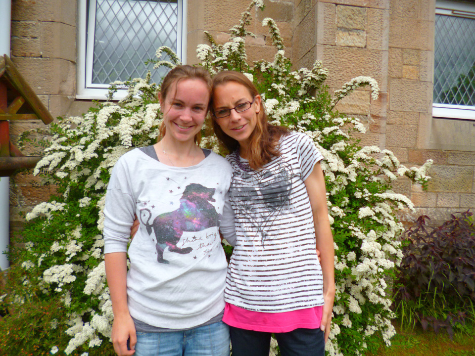 Sisters reunited | Freuchie | Blipfoto