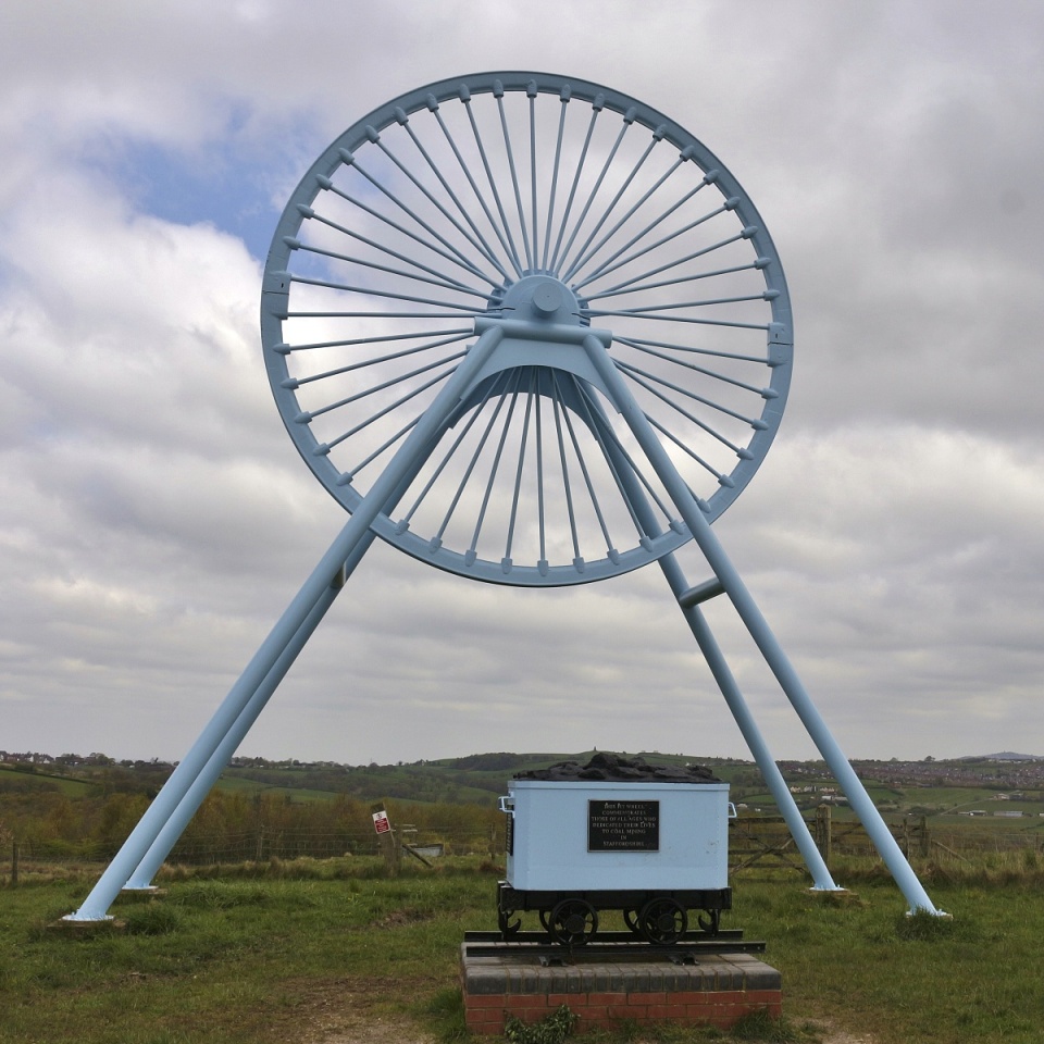 Apedale Pit Wheel | Helwild | Blipfoto