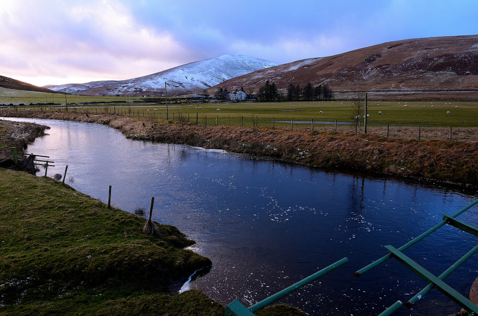 Source of the Clyde | RichardLyons | Blipfoto