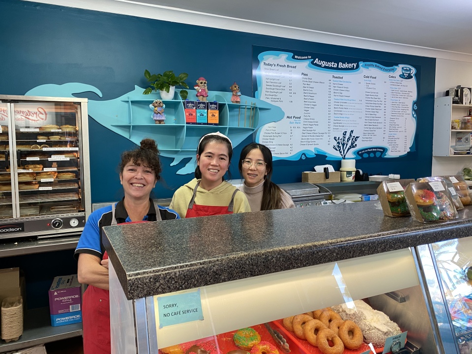 Augusta Bakery | WalkingWombat | Blipfoto