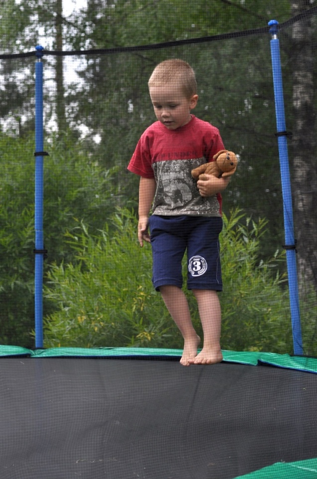 Bounce | anuk | Blipfoto