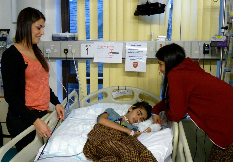 Bickering sisters | spishy | Blipfoto