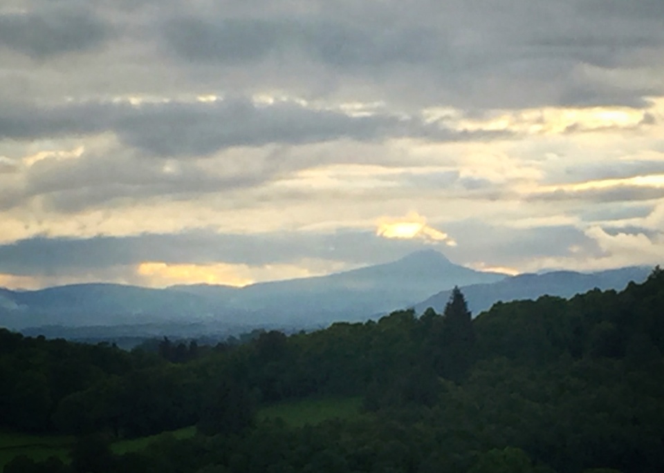 Sunset over Ben Lomond | Libra | Blipfoto