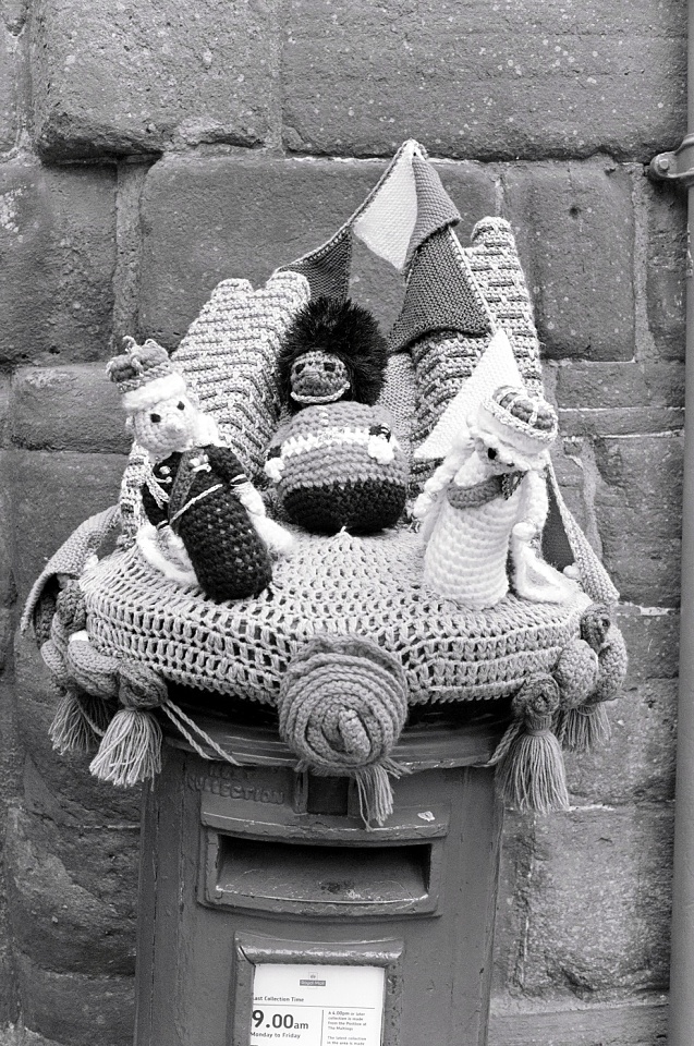 Yarn Bombing! | BobsBlipsExtras | Blipfoto