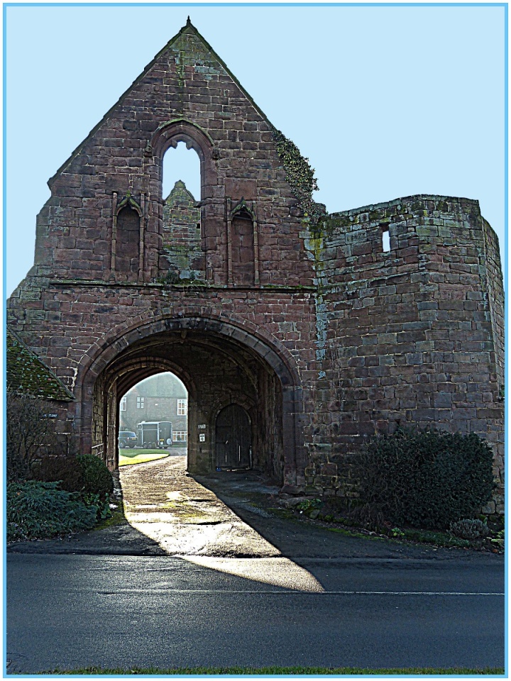 The gatehouse of Maxstoke Priory | BowBelle | Blipfoto