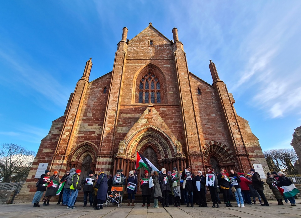 COLD VIGIL | EllyJay | Blipfoto