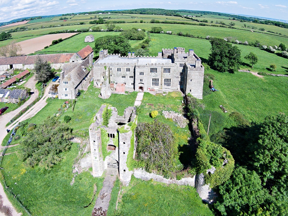 Pencoed Castle | BobsBlips | Blipfoto