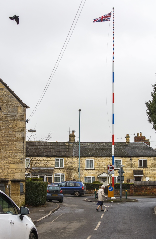 The Maypole at Pagan Hill | CleanSteve | Blipfoto