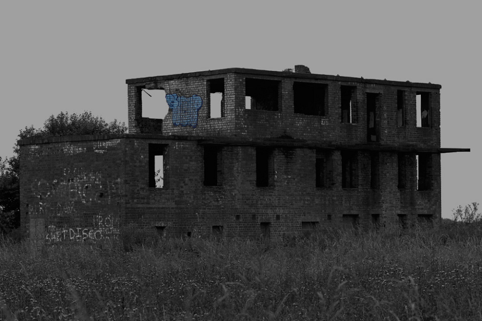 RAF Wigsley tower | captureasecond | Blipfoto