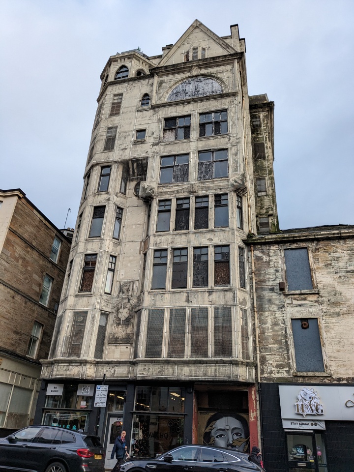 Work thing | Hayls | Blipfoto