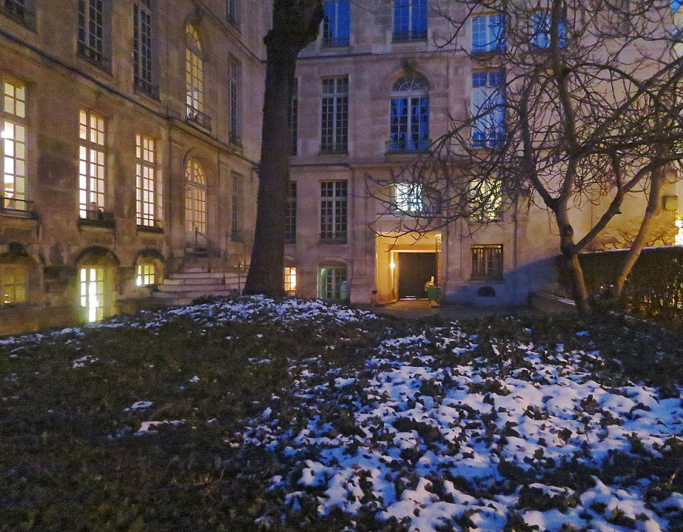 MEP Courtyard--Paris | VandeGraaff | Blipfoto