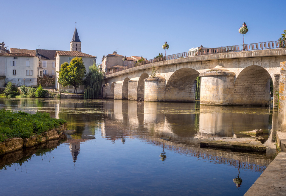 The Charente river at Mansle | SuzB | Blipfoto