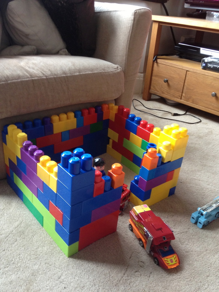 Mega Blocks Castle | ArcaneSpark | Blipfoto