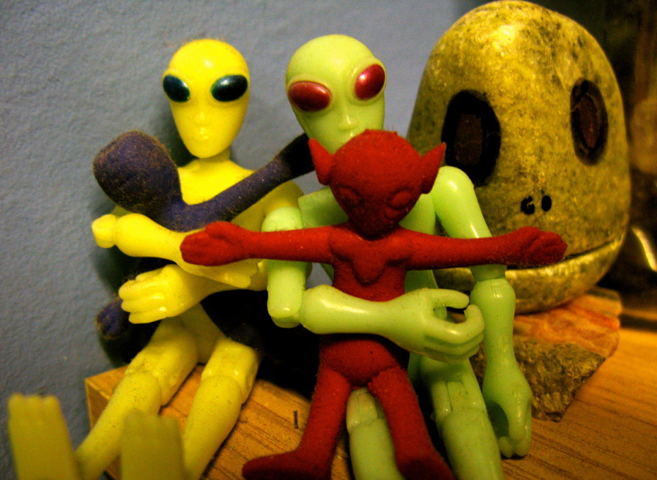 alien blip | Lizian | Blipfoto