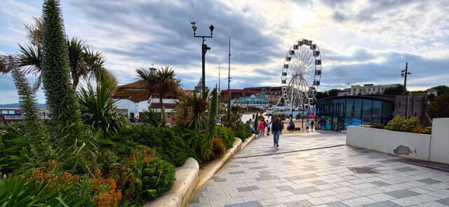 Bournemouth Pier Approach | Bella888 | Blipfoto