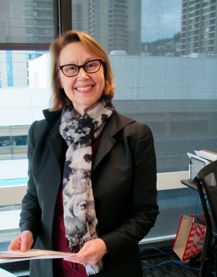 Ellen Rosenblum, Oregon's Attorney General | grazingllama | Blipfoto