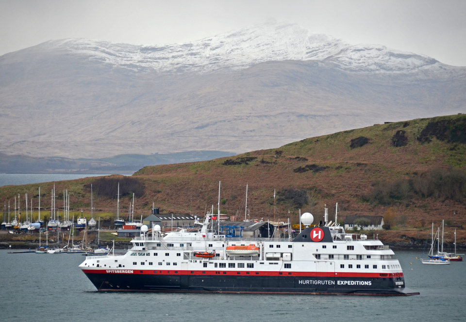 Cool for cats - and cruisers! | Maurice1948 | Blipfoto