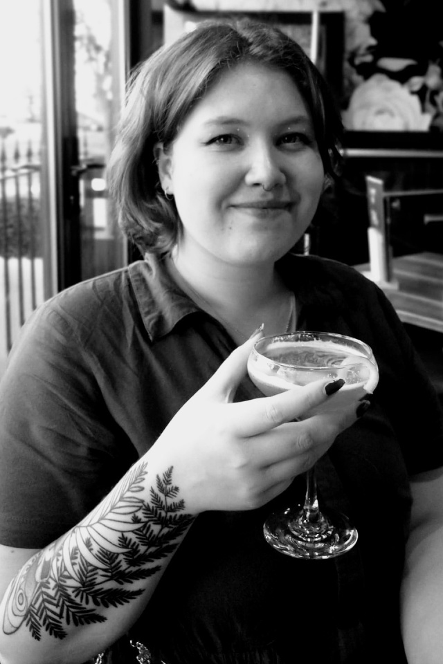 Raw | middleman | Blipfoto