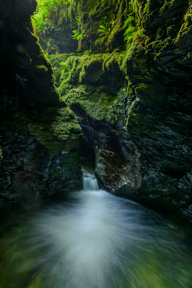 Devils Cauldron | keithccs | Blipfoto