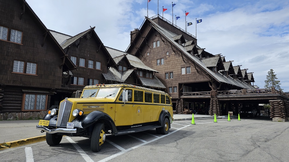 1930s Yellowstone Park Excursion Bus | RonaldBerry | Blipfoto