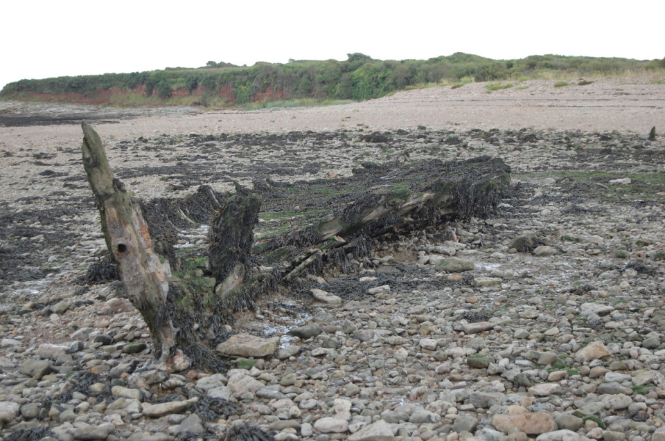 Shipwreck on Sully Island, nr Penarth, South Wales | welshcameraman ...