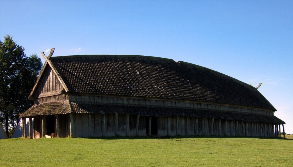 Trelleborg Long House | ajt | Blipfoto