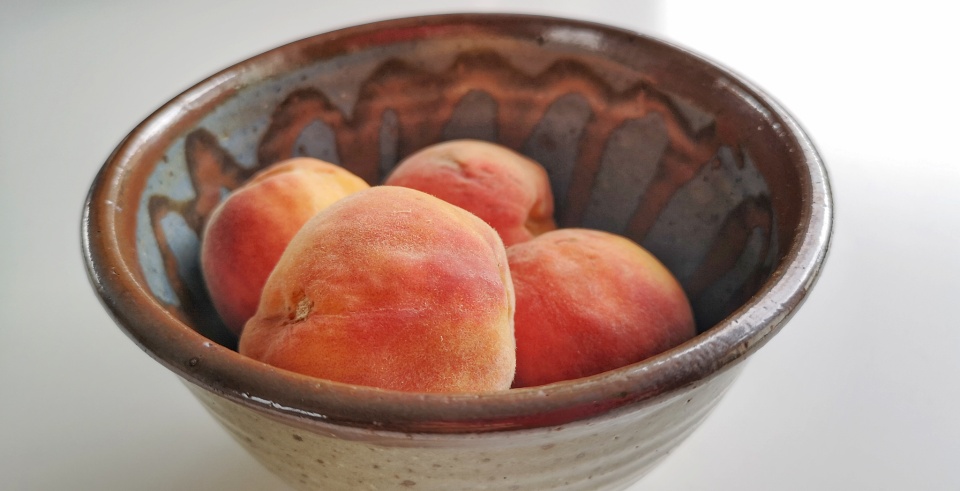 First peaches | hpx | Blipfoto