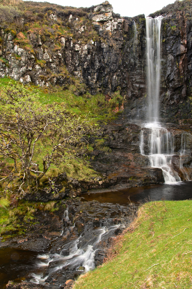 Carbost burn waterfall | Sasanach | Blipfoto