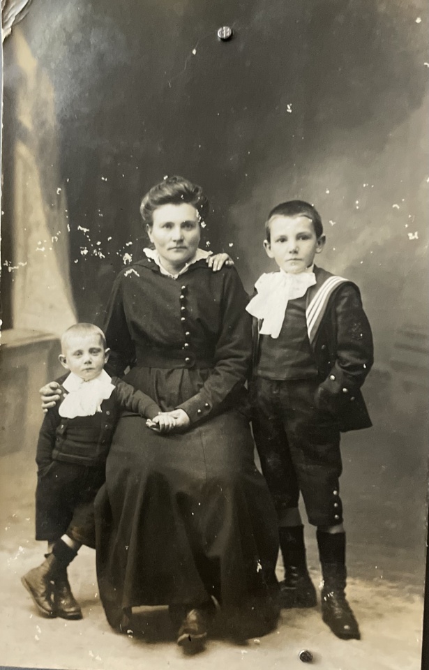 Picture On the Wall… | Marlieske | Blipfoto