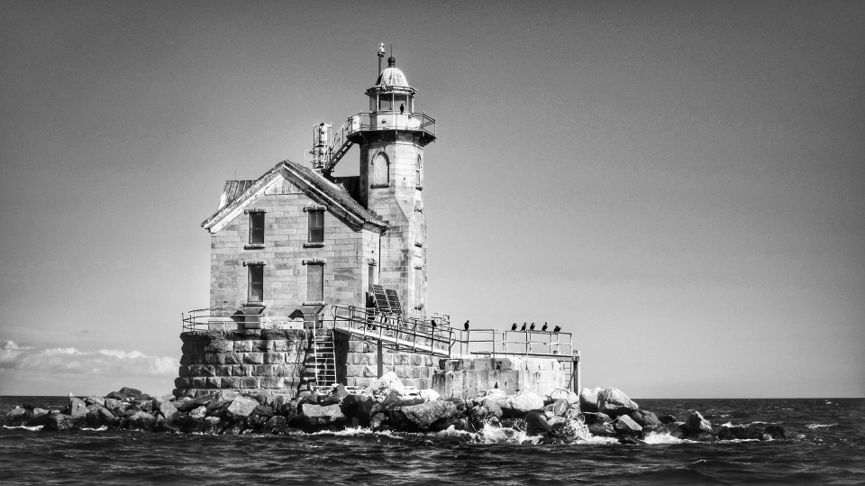 Stratford Shoal Lighthouse | Evie11 | Blipfoto