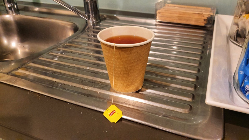 The waiting game | twigs | Blipfoto