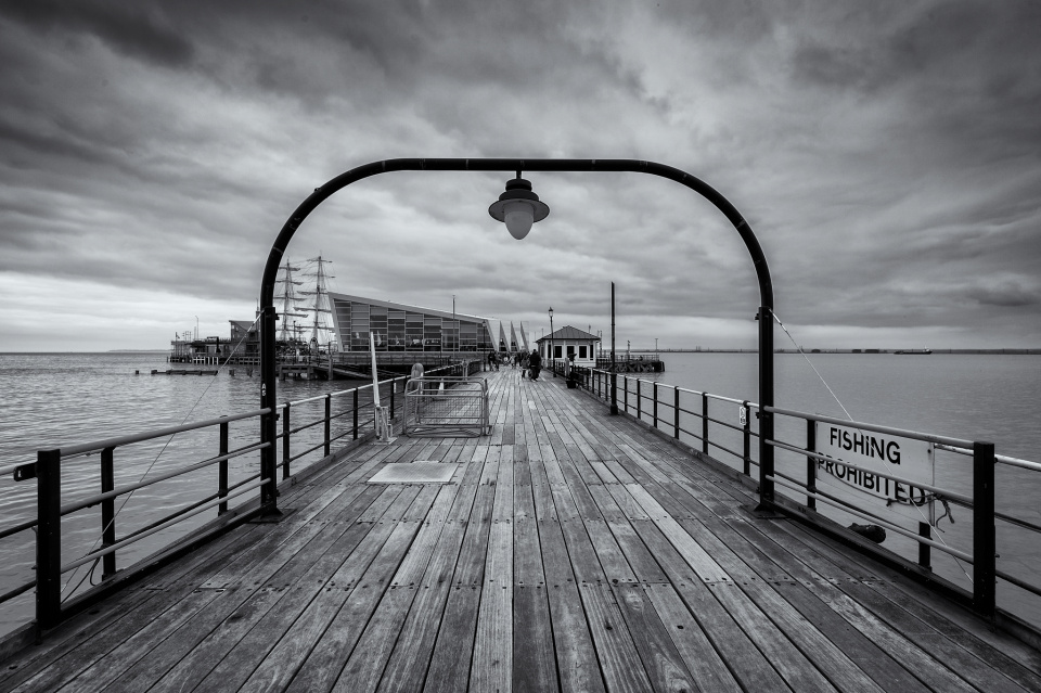 The Longest Pier | AnnieAndChris | Blipfoto