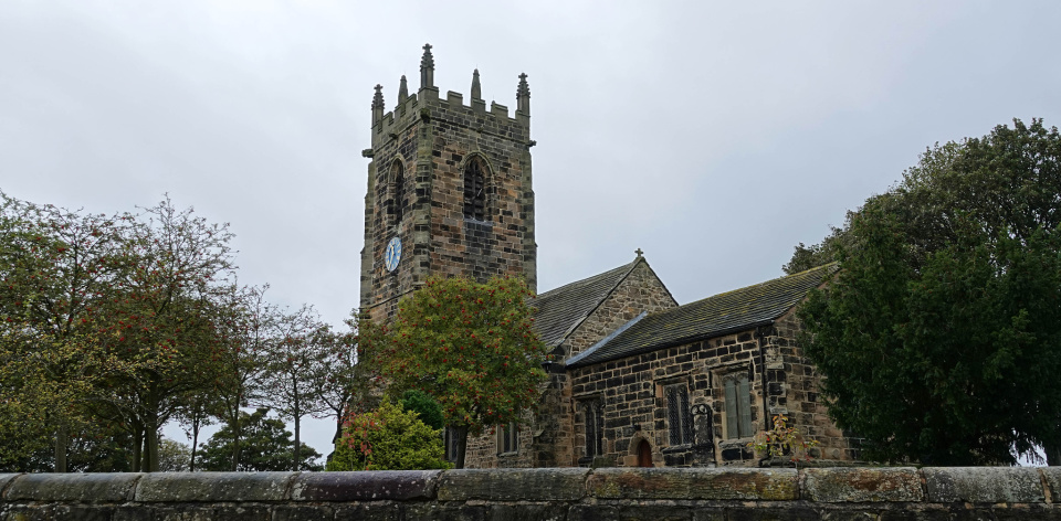 Emley Church | Nicpic | Blipfoto