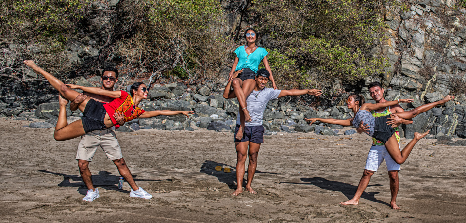 Dance troop | RaspberryJefe | Blipfoto