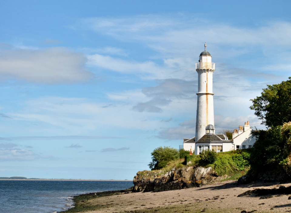 Tayport West Lighthouse | CannyScot | Blipfoto