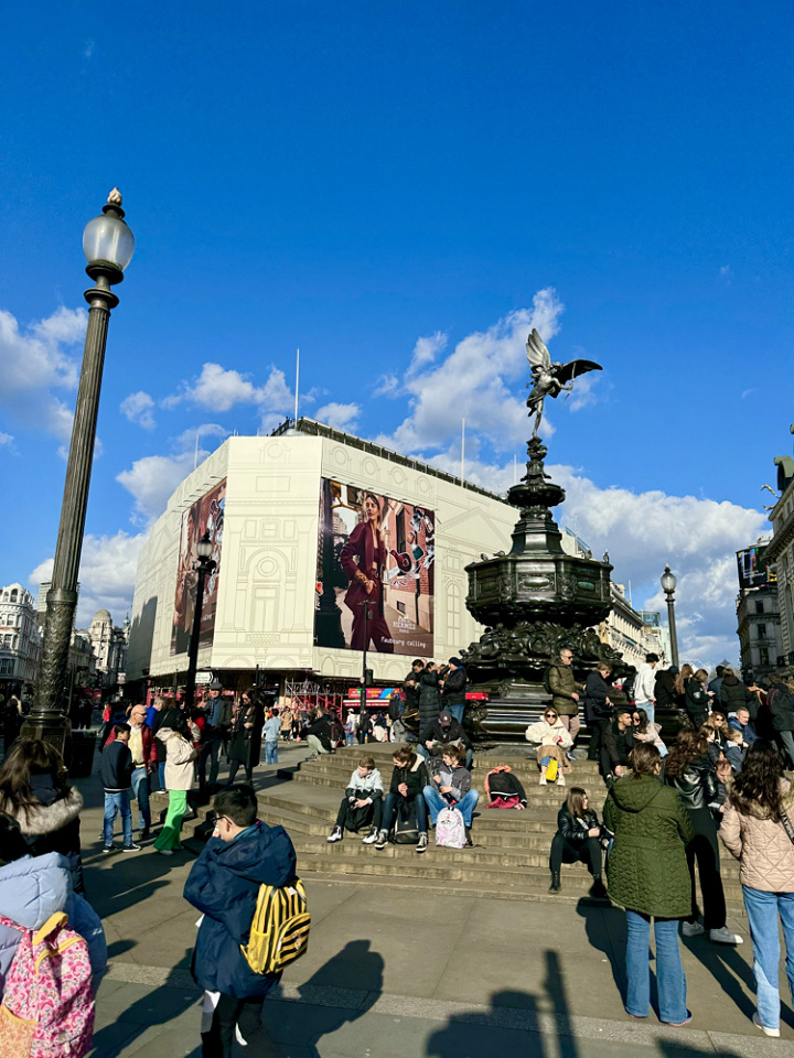 Piccadilly | smilelikeabunny | Blipfoto