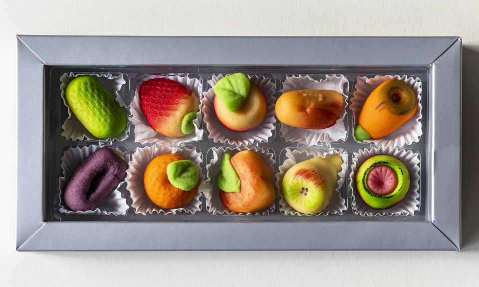 Sweets from my sweet, to celebrate 4015 blips | CleanSteve | Blipfoto