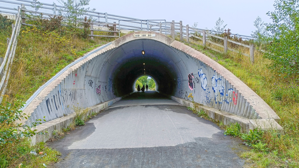 W-I-D-E on Wednesday: "Long" | davidc | Blipfoto