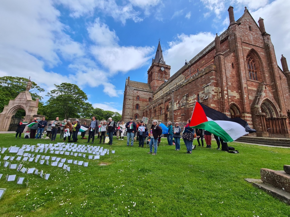 CEASEFIRE VIGIL | EllyJay | Blipfoto