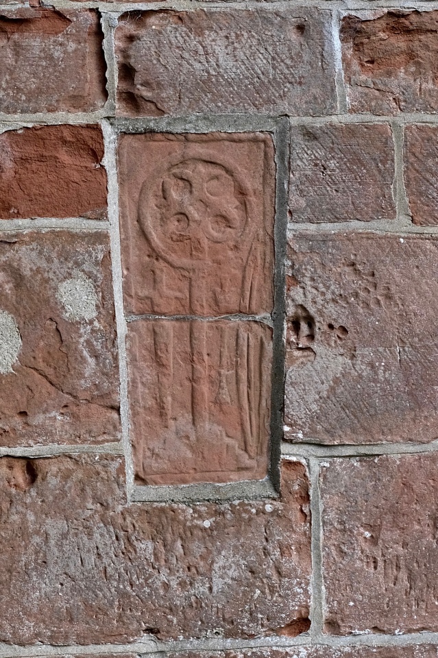 Floriated cross | PaulaJ | Blipfoto