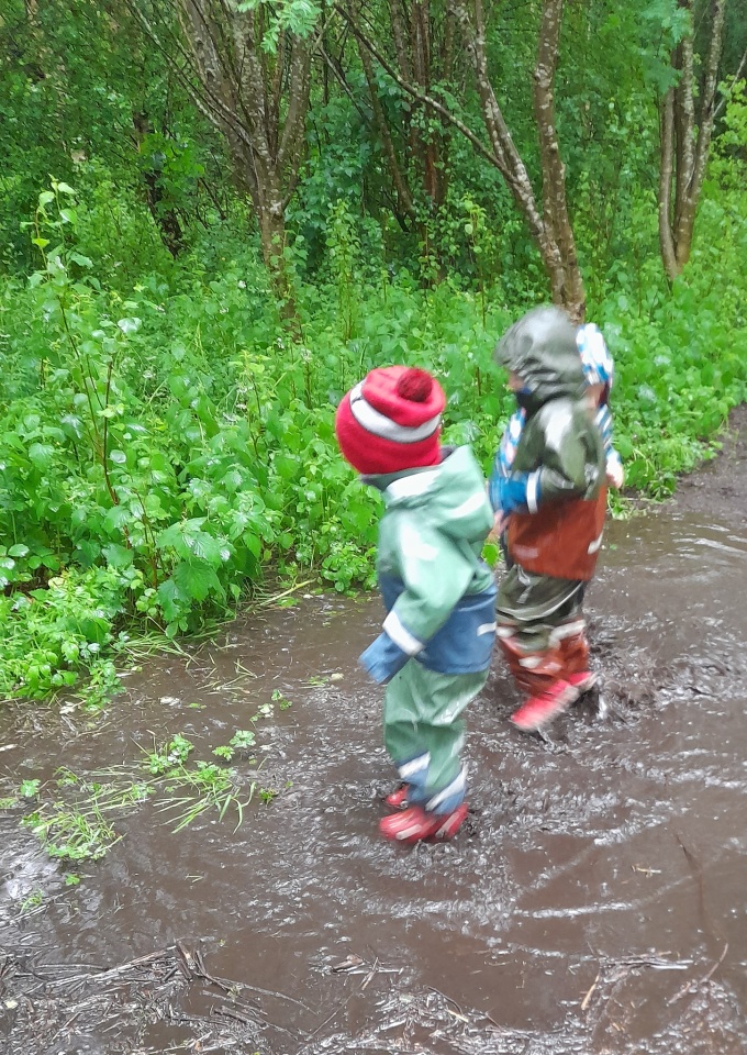 Jumping! | lovenature | Blipfoto